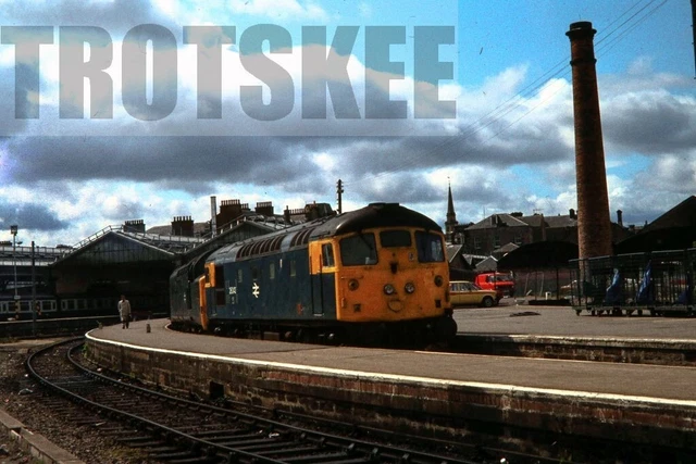 35MM SLIDE BR British Rail Diesel Loco Class 26 26043 Inverness 1983 ...