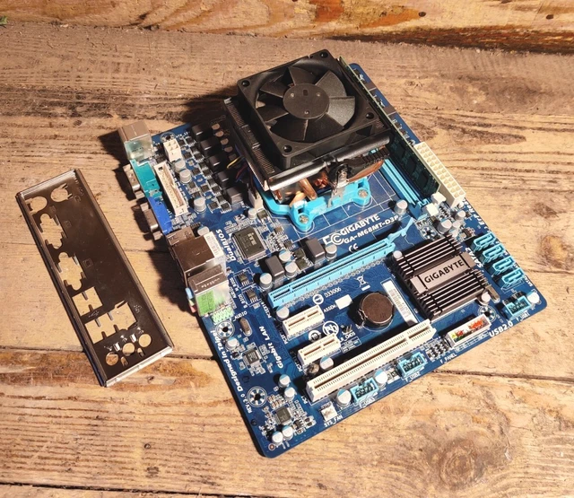 GIGABYTE MAINBOARD GA-M68MT-D3P mATX DDR3 Motherboard Socket AM3 •AMD ...