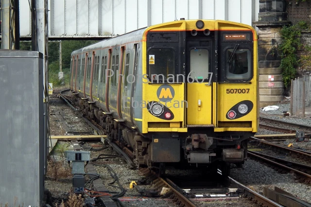 CLASS 507 507007, 3 car EMU, in new MerseyRail Silver at Chester £0.75 ...