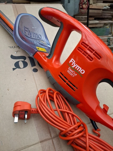 FLYMO EASICUT HEDGE Trimmer 600XT Corded Electric 600mm long £47.52 ...