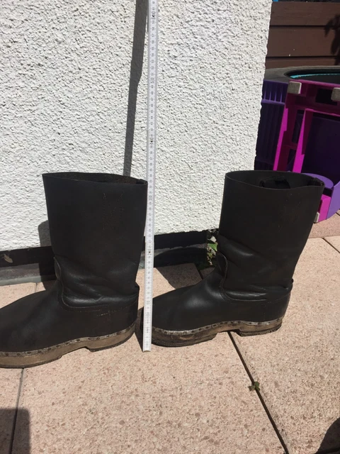 100 JAHRE ALTE Arbeitsstiefel, Schlosser -Stiefel, Holzsohle, antik, mit Schürze EUR 75,00 ...