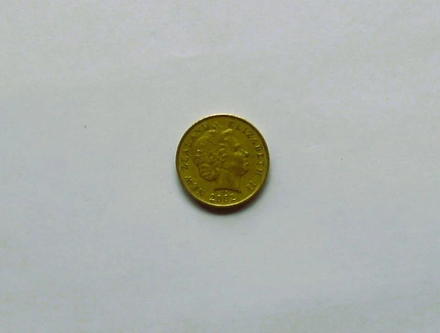 NZ NEW ZEALAND Coin, 2002 Two Dollars $2 Bird Queen Elizabeth II QE2 ...