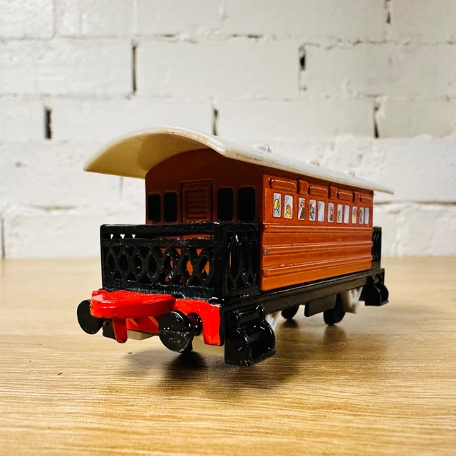 ERTL HENRIETTA - Thomas the Tank & Friends Metal Diecast Push Along ...