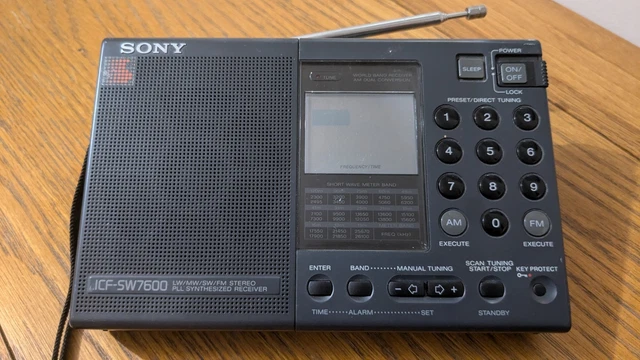 SONY ICF-SW7600 SHORTWAVE, AM/FM/SSB WORLD RECEIVER RADIO VINTAGE £39. ...