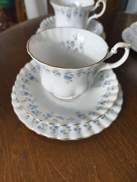 VINTAGE 1970S ROYAL Albert Memory Lane Tea Set | 4 Trios | Excellent ...