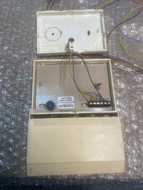 ADE HONEYWELL ACCENTA OPTIMA ALARM KEYPAD Used Condition £34.33 ...