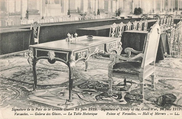 POSTCARD TREATY OF Versailles Signature Desk Hall of Mirrors France DB ...