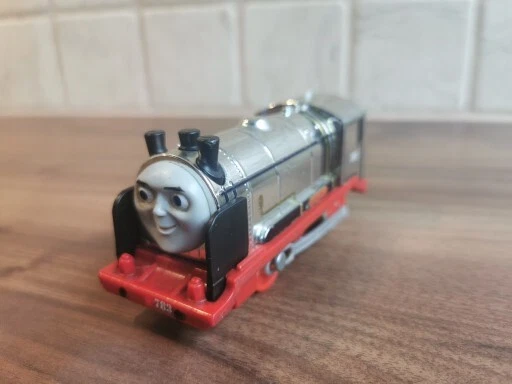 TOMY TRACKMASTER THOMAS The Tank Engine battery train Merlin 783 £8.95 ...