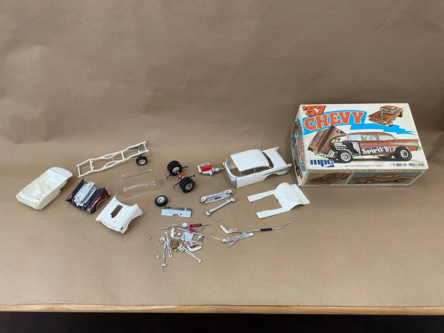 MPC MODEL KING 1957 '57 Chevy Flip-Nose Gasser Model Kit 21880 1/25 ... MPC MODEL KING 1957 '57 Chevy Flip-Nose Gasser Model Kit 21880 1/25 ...