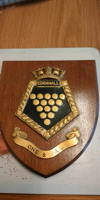 ROYAL NAVY SHIPS crest HMS Cornwall £20.00 - PicClick UK