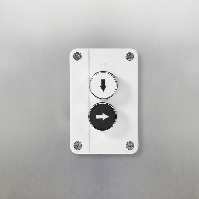 TOGGLE INDUSTRIAL CONTROL Box Emergency Stop Button Switch Elevator £17 ...
