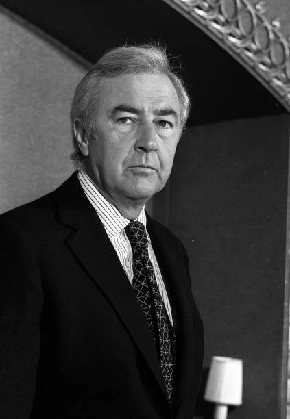 FORMER US SENATOR Eugene McCarthy in London 1971 Old Historic Photo $9. ...