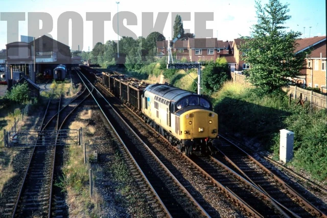 35MM SLIDE BR British Railways Diesel Loco Class 37 37710 1991 Orig £4. ...