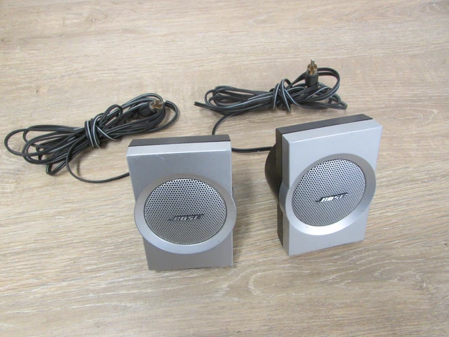 BOSE COMPANION 3 Multimedia Speaker System 2003 Black/Silver 50/60Hz ...