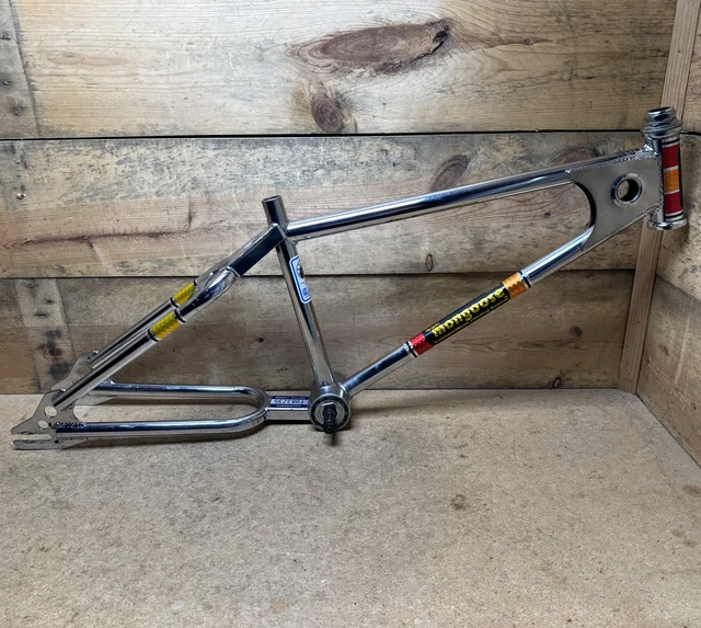 VINTAGE 1981 TEAM Mongoose BMX Bike 20” Frame OLD SCHOOL Motomag ...