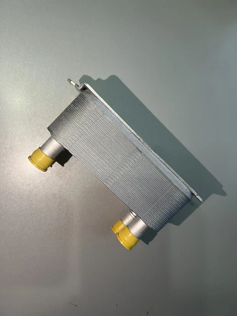 NEW GENUINE LAND Rover Range Rover Vogue L405 4.4L Gearbox Oil Cooler ...