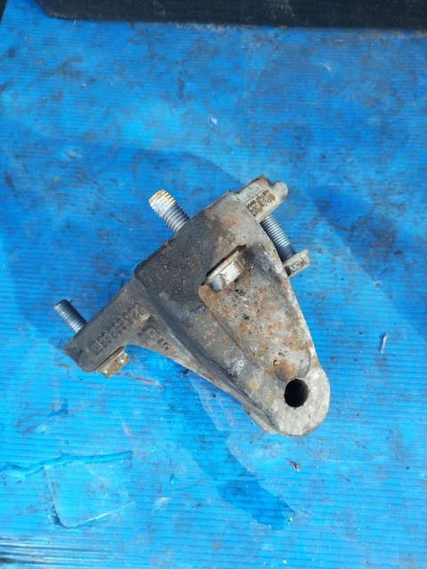 VAUXHALL VIVARO RENAULT Trafic 2.0 M9R Engine Mount Bracket 93853922 £ ...