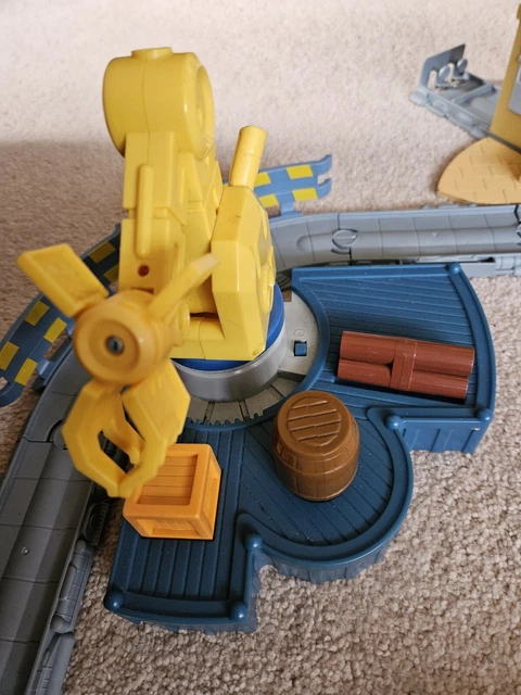 CBEEBIES CHUGGINGTON ALL Around Interactive Talking Train Set £11.99 ...