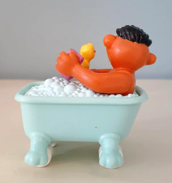 VINTAGE SESAME STREET Ernie in bubble bath rolling bathtub PVC figurine ...