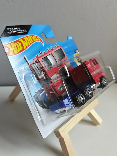 HOT WHEELS OPTIMUS Prime 2026 Transformers Series 27/250 Sealed ...