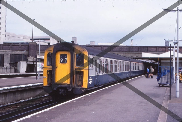 RAILWAY LOCOMOTIVE 35MM Slide – Class 421 Emu At Southampton Station ...