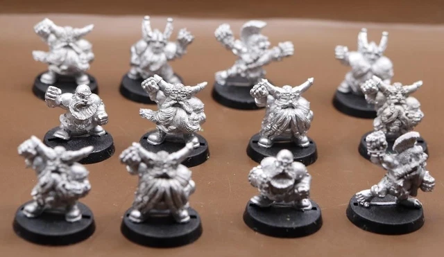 GAMES WORKSHOP DWARF Team Blood Bowl Grudgebearers Dwarves Metal x 12 ...