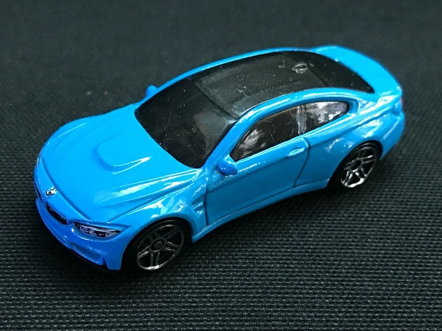 BMW M4 HOT Wheels Diecast Car Collectable Scale 1:64 EUR 4,30 - PicClick FR