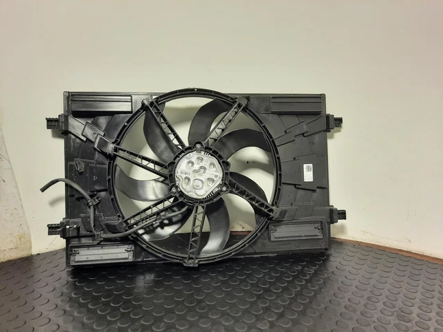 VOLKSWAGEN T-ROC RADIATOR Cooling Fan 2018-2024 1.5L DPCA 5Q0121203DQ £244.85 - PicClick UK
