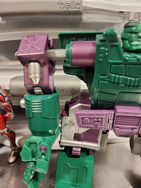 MARVEL TOY BIZ Megamorphs INCREDIBLE Hulk Transform TANK Figure 2005 ...