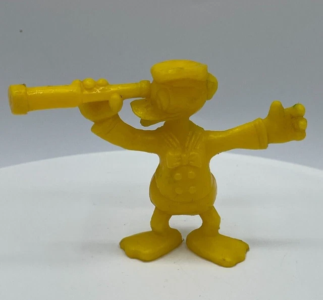 VINTAGE WALT DISNEY Donald Duck Yellow Figure with Telescope Rare Toy ...