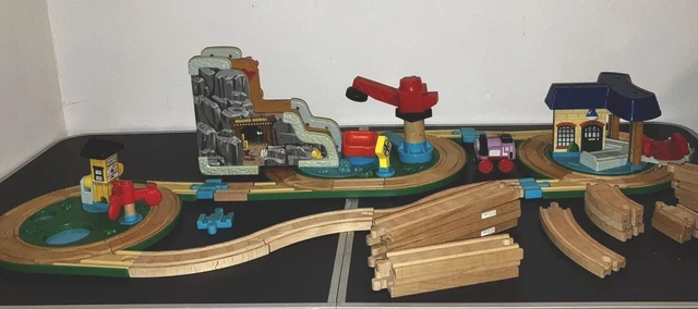 THOMAS & FRIENDS Early Engineers Wooden Railway Rosie Train Sets 2009 ...