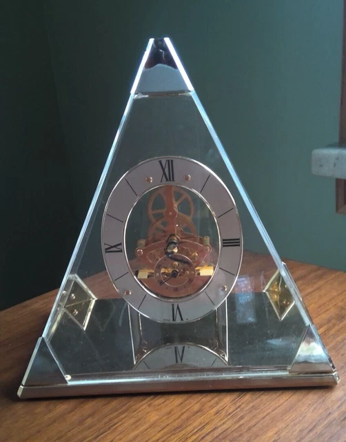 VINTAGE SEIKO QUARTZ Triangle Pyramid Skeleton Table Mantle Clock Works ...