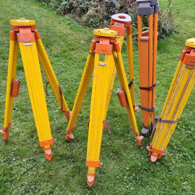 BUILDING DUMPY LEVEL Site Level Stands made by Wild. 5 avaliable. £11. ...