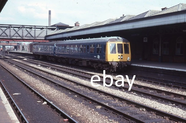 ORIGINAL 35MM RAILWAY SLIDE Class 114 DMU At NOTTINGHAM in JUNE 1979 £3 ...