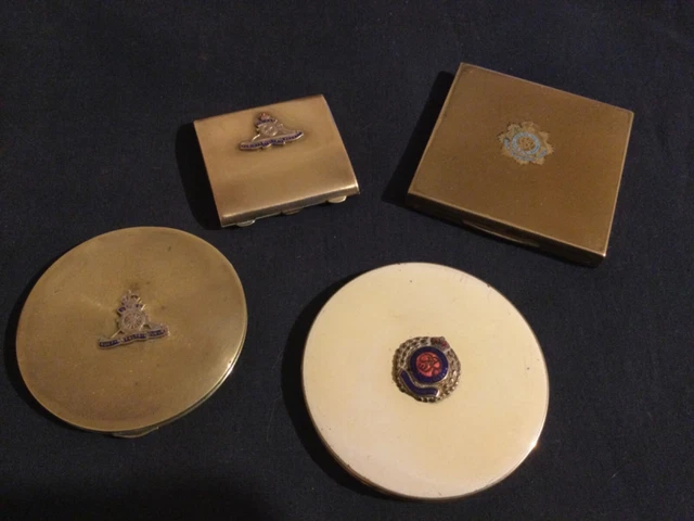 4 VINTAGE MILITARY Powder Compacts, £18.00 - PicClick UK