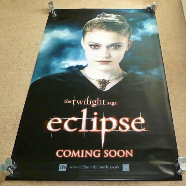 THE TWILIGHT SAGA: Eclipse Cinema Banner Poster (Dakota Fanning) - 8ft x 5ft £55.00 - PicClick UK