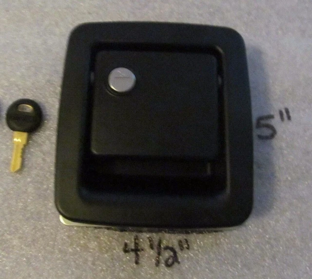 TRIMARK 60-400 BAGGAGE Door Lock Tm500 Key 2 Point Rv Parts Compartment ...