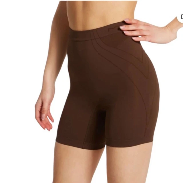 NWT MAIDENFORM FIRM Control Feel Good Fashion Mid-Thigh Shaper Brown ...