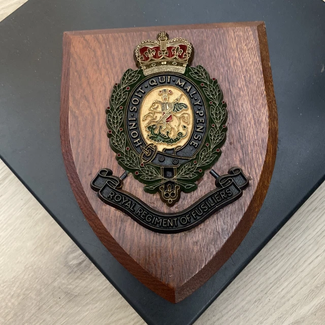 BATTALION ROYAL REGIMENT of Fusiliers regimental wall plaque shield £21 ...
