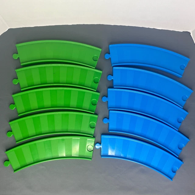 THOMAS THE TANK Engine My First Thomas Golden Bear Curved Track Bundle ...