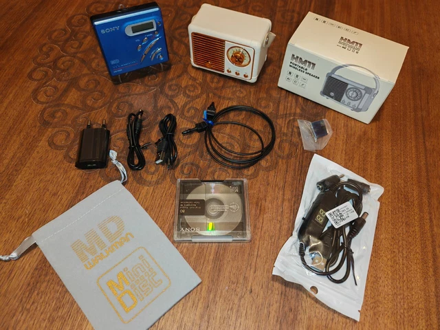 SONY MZ-R500 MDLP Minidisc MD Walkman und BT Lautsprecher Mit Zubehör ...