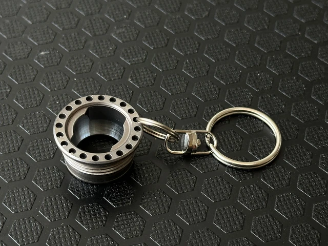 RED BULL RACING - Titanium F1 Race Car Component Keyring F1 World ...