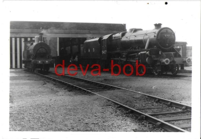 RAILWAY PHOTO LMS Black 5 5407 Carnforth Shed 1982 Stanier 4-6-0 Loco ...