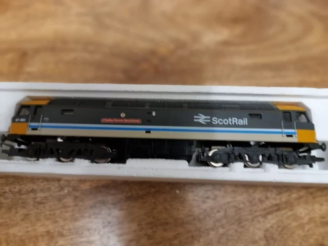 HORNBY 00 GAUGE Diesel locomotive Scotrail Charles Rennie McIntosh £37. ...