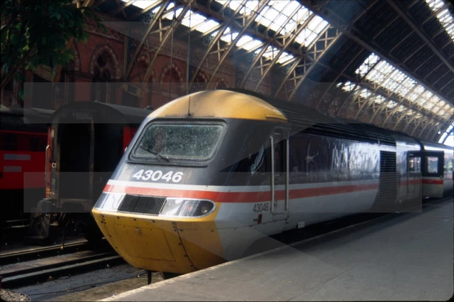ORIGINAL 35MM SLIDE HST Class 43 IC Sallow 43046 St. Pancras 1992 £2.99 ...