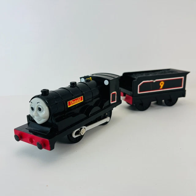 THOMAS & FRIENDS TrackMaster Donald #9 Motorized Train Engine £39.17 ...