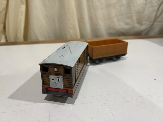 MATTEL MOTORIZED TOBY with Brown Cargo Car for Thomas and Friends ...