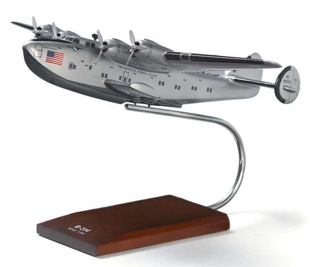 PAN AM AMERICAN Boeing 314 Dixie Clipper Desk Display 1/100 ES Model ...