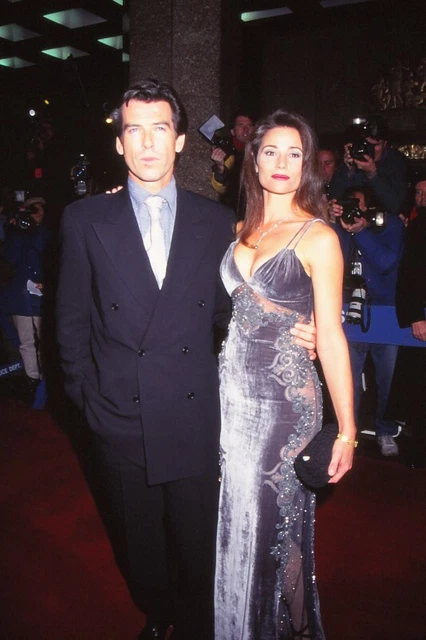 DIA PIERCE BROSNAN und Keely Shaye Smith 1995 formato KB fotografo P14 ...