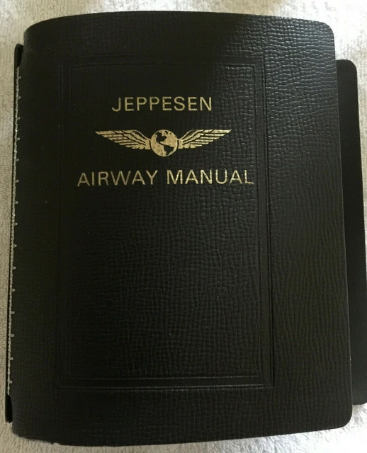 2 X JEPPESEN Duraflo aeronautical approach plate and chart binders £25. ...
